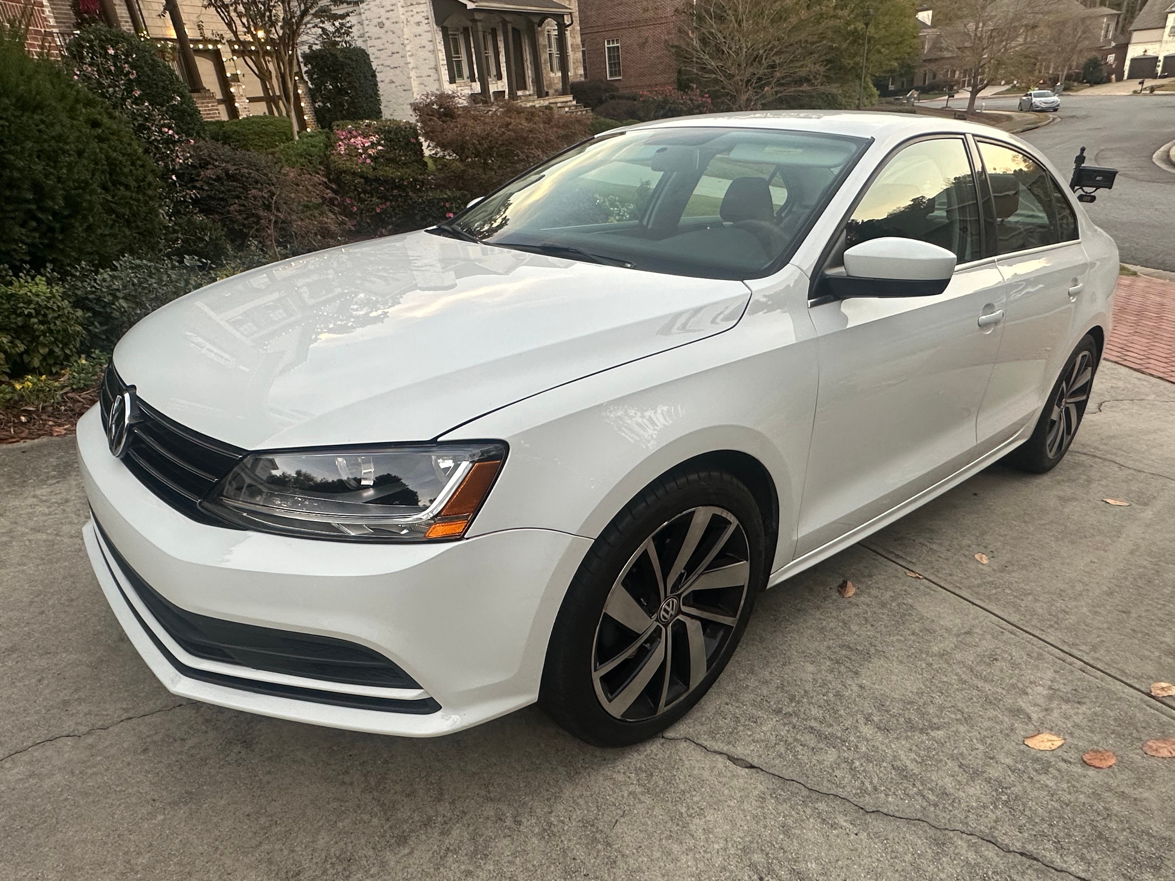 2017 VW Jetta 1.4T S Sedan 4D. 105k miles | Arena Motors